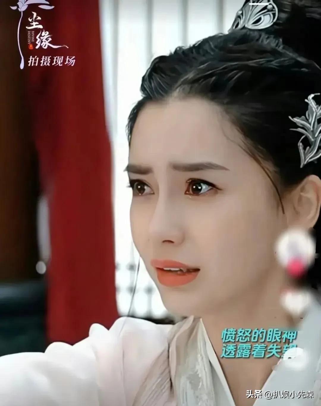 How to act angry and disappointed? Cecilia Cheung crying and beating ...