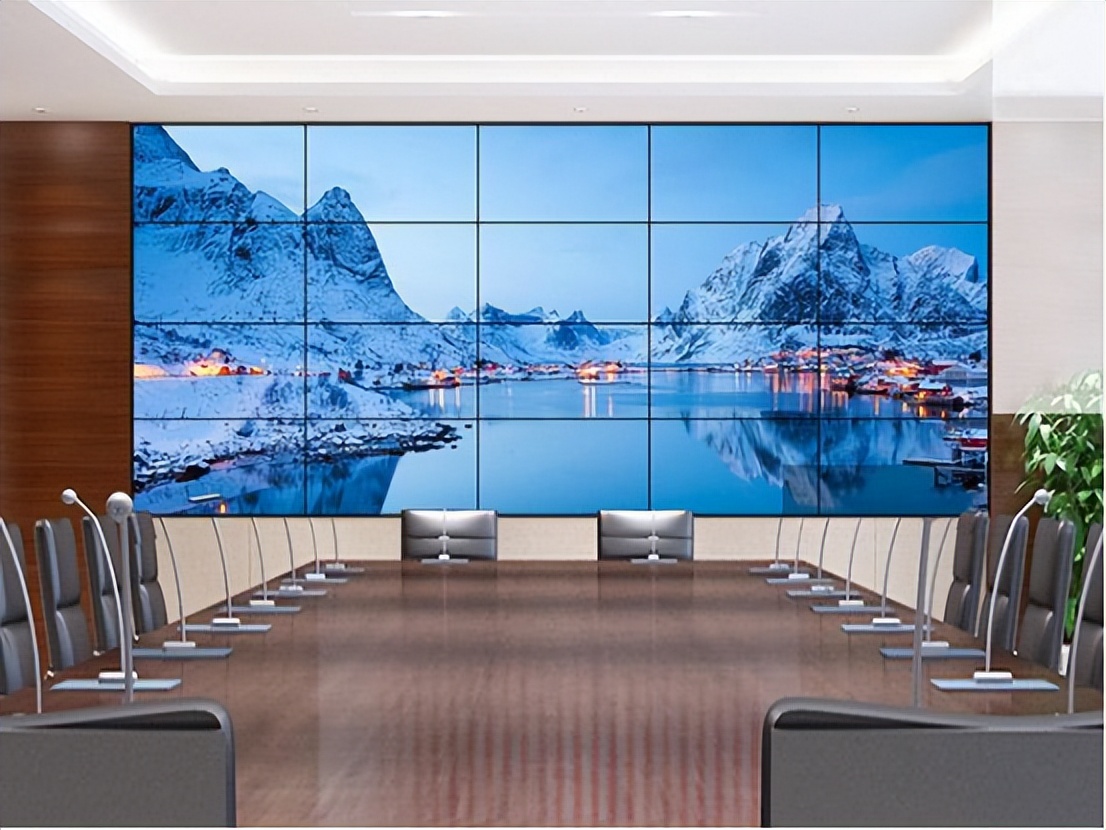 Is the LED display better or the LCD splicing screen better? - iNEWS