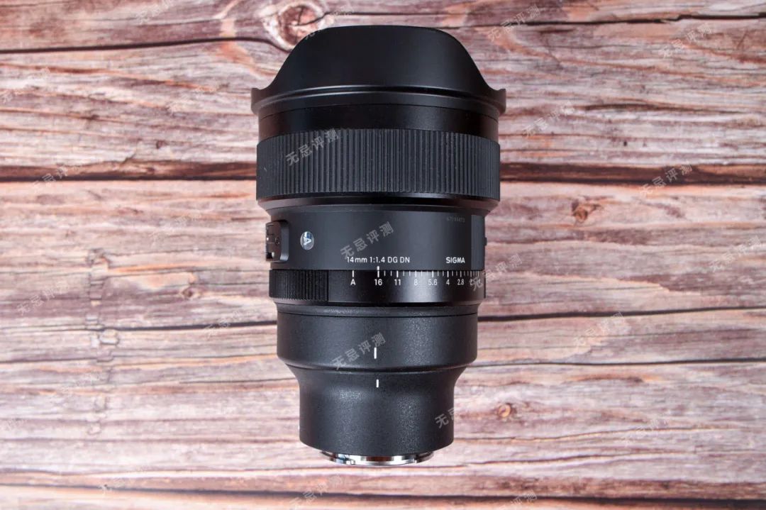 The industry's first F1.4 large aperture super wide-angle lens Sigma ...