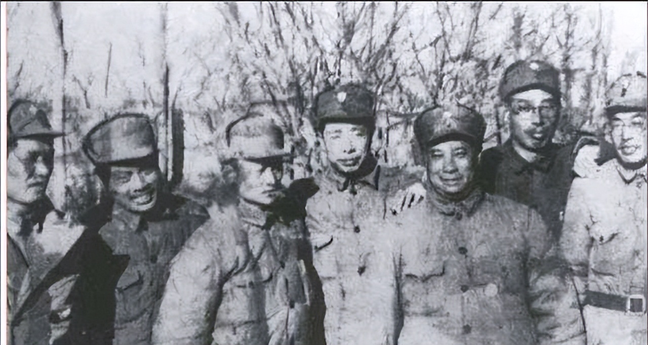 When Xu Guangda went back to his hometown to visit his relatives, his ...