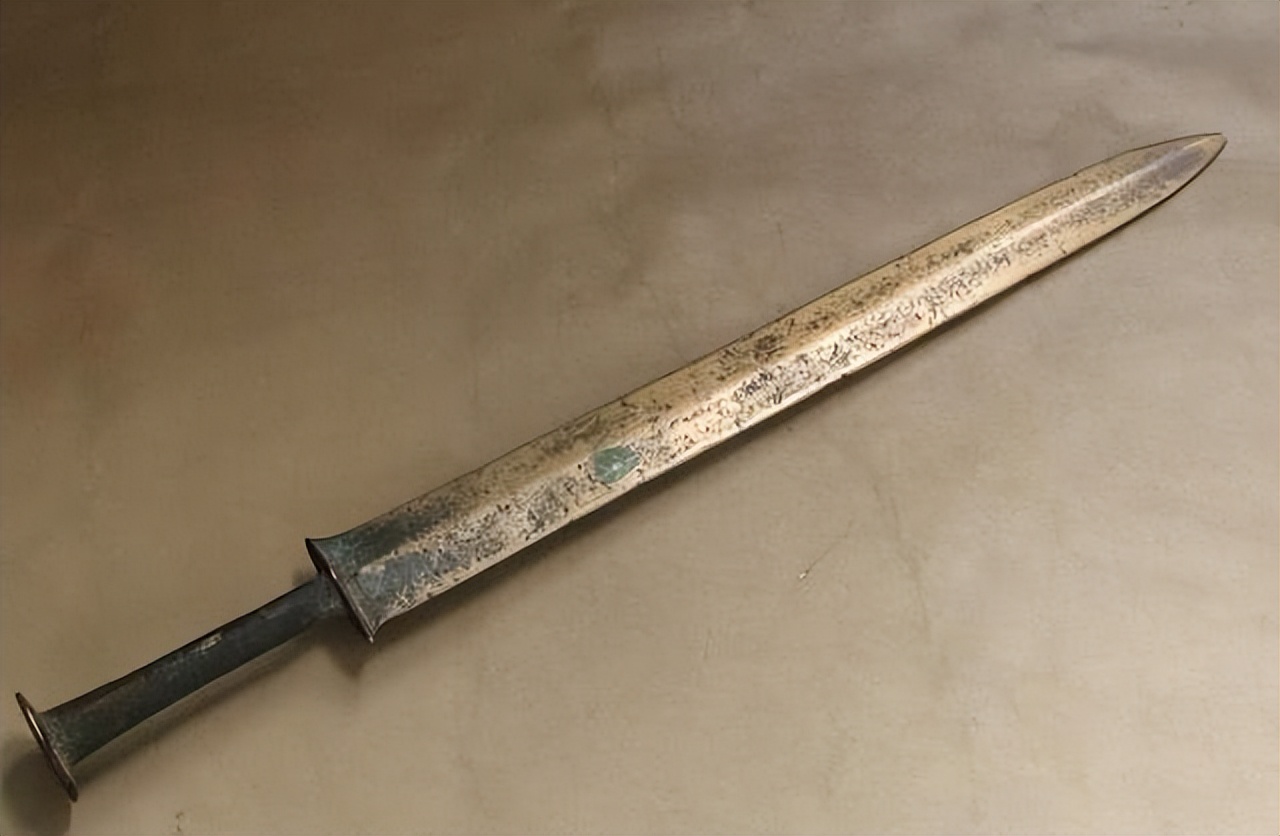 The Excalibur with "Metal Memory" was bent by the Terracotta Warriors ...