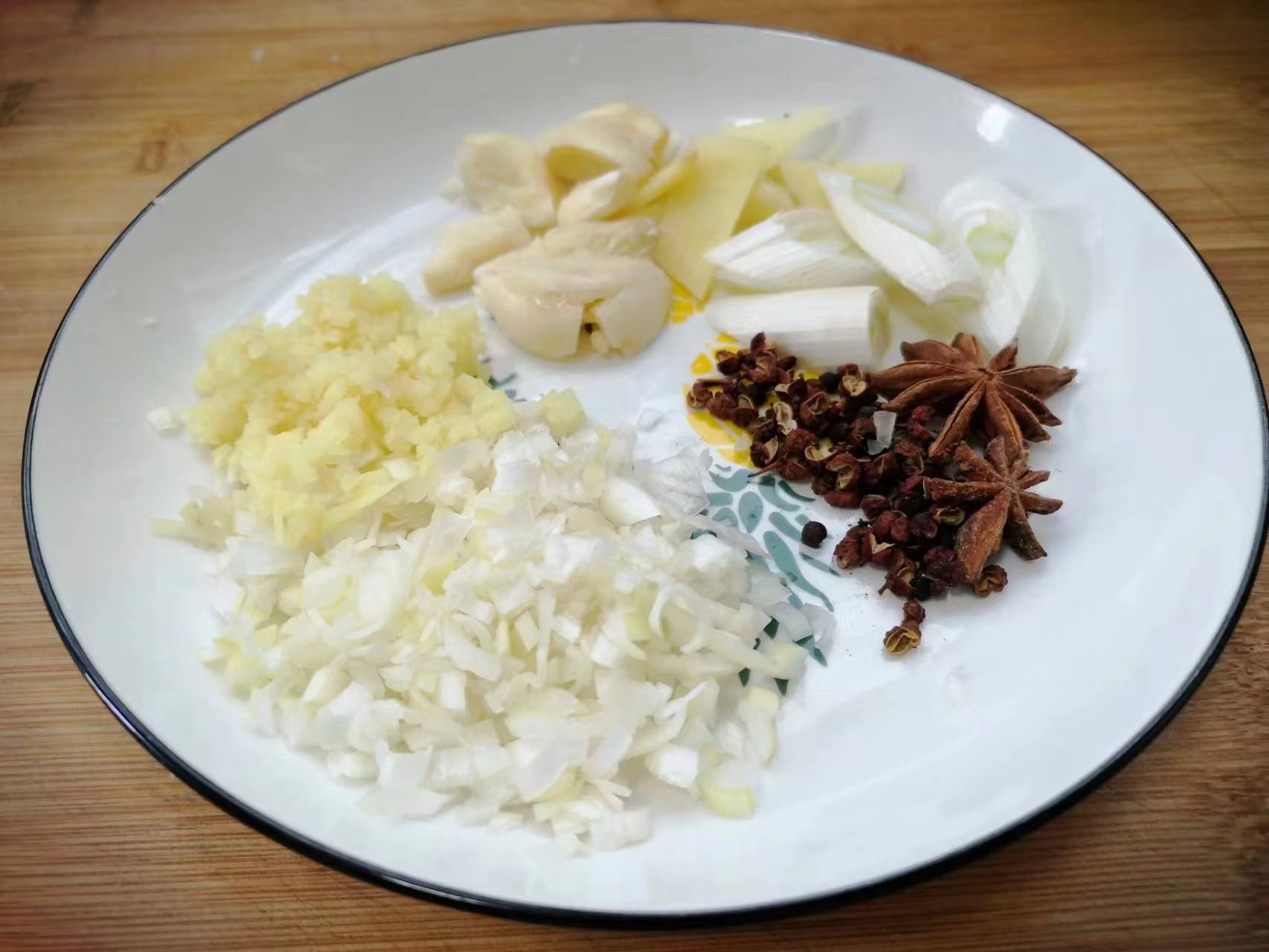 In autumn, eat less cucumbers and more beans. It can soothe the liver ...