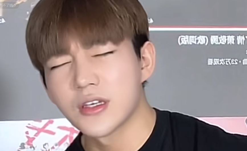 Really play their own way! Xian Suyuan had a great time drinking and ...