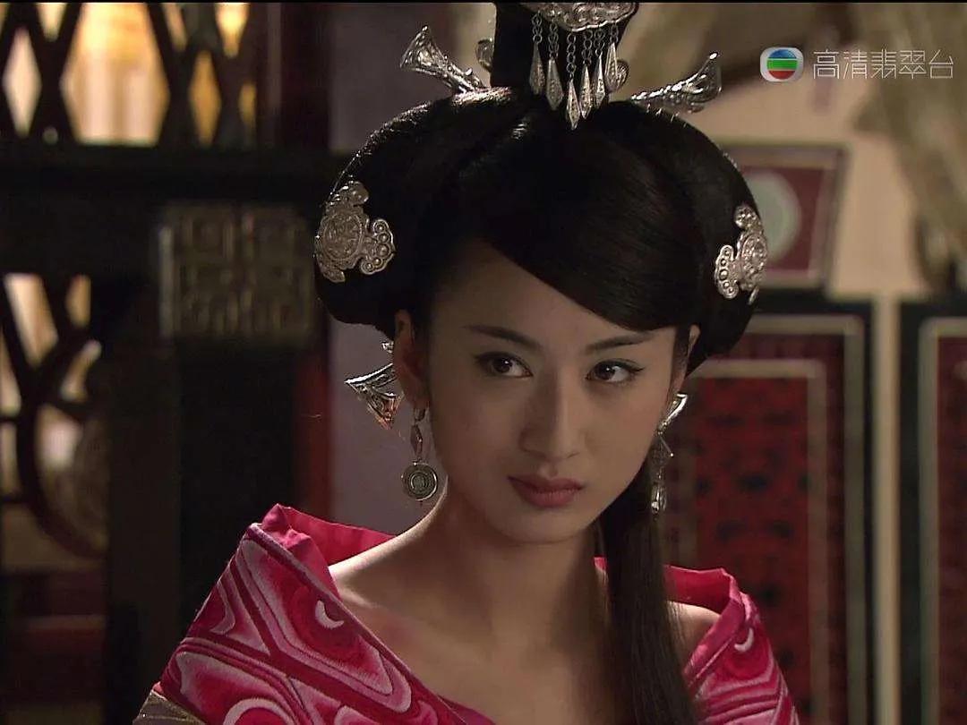 One glamorous and the other charming, Zhao Feiyan and Zhao Hede, which ...