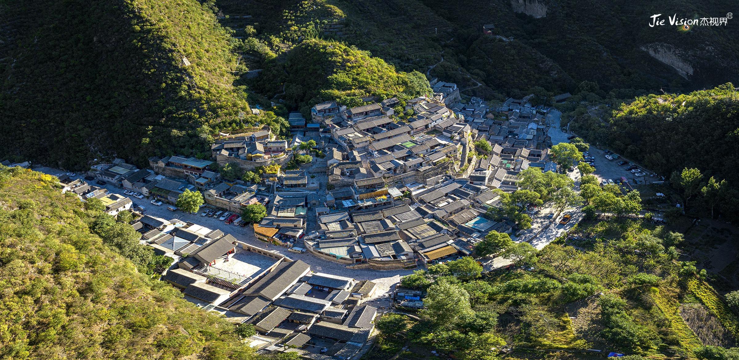 Why did the 400-year-old ancient village get the emperor's favor?Visit ...