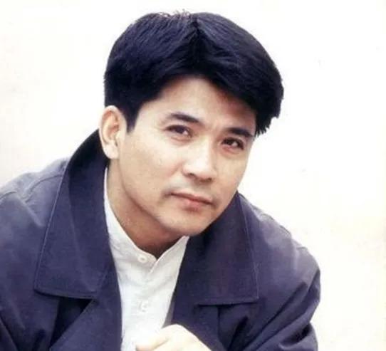 Fu Lili, married to her first love, Sun Chun, fell in love with each ...