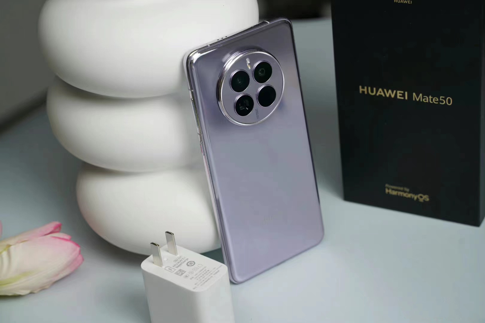 Why would you rather wait for the Huawei Mate 50 to be in stock than buy a broken iPhone 14? The ...