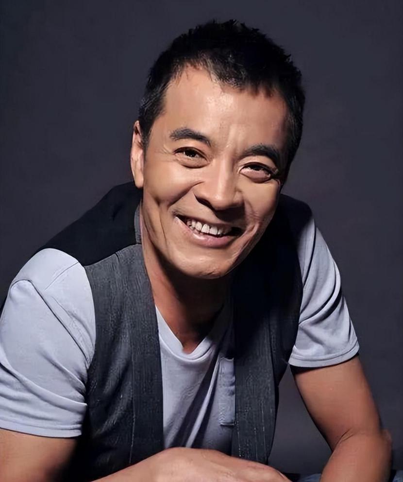 Famous actor Liu Wei: broke up with 22-year-old Yang Ruoxi, flash ...