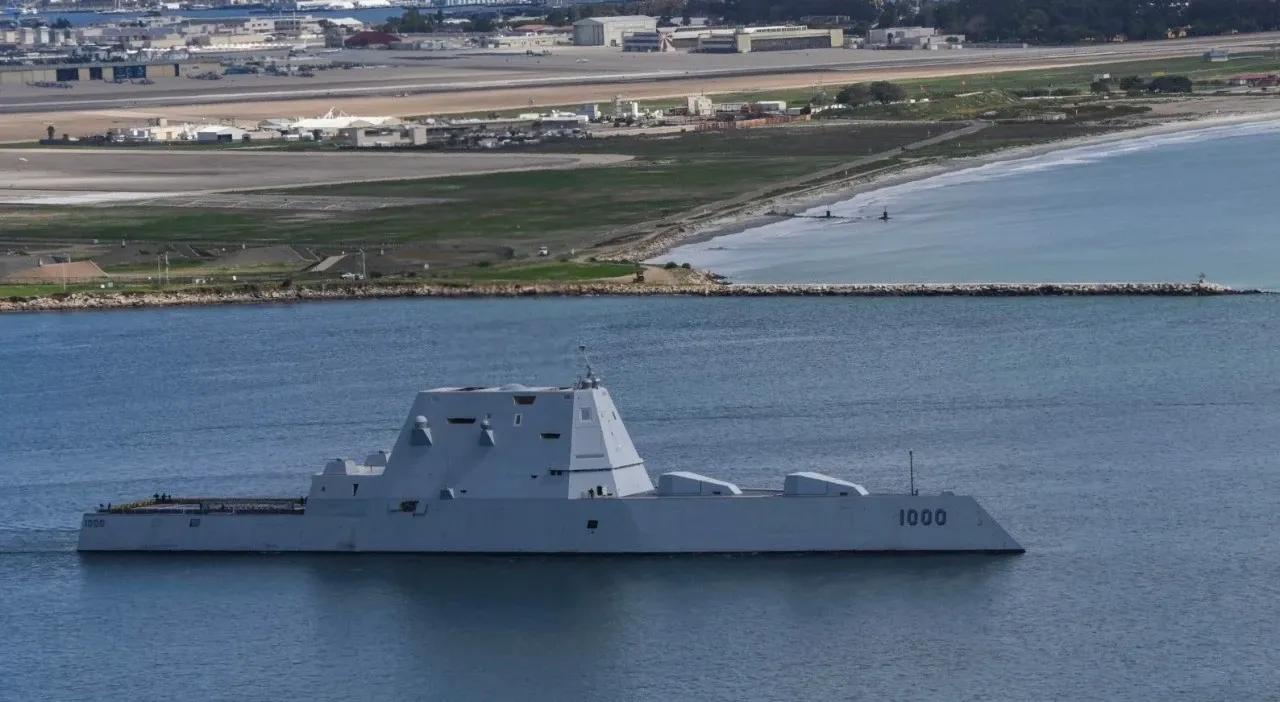 The delivery of the most advanced destroyer of the US military is ...