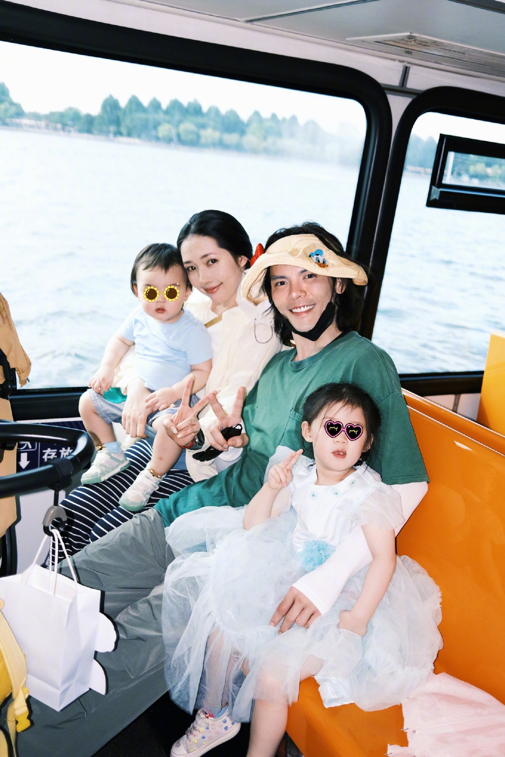 Guo Biting looks more and more like Guo Jingjing! When going out to ...