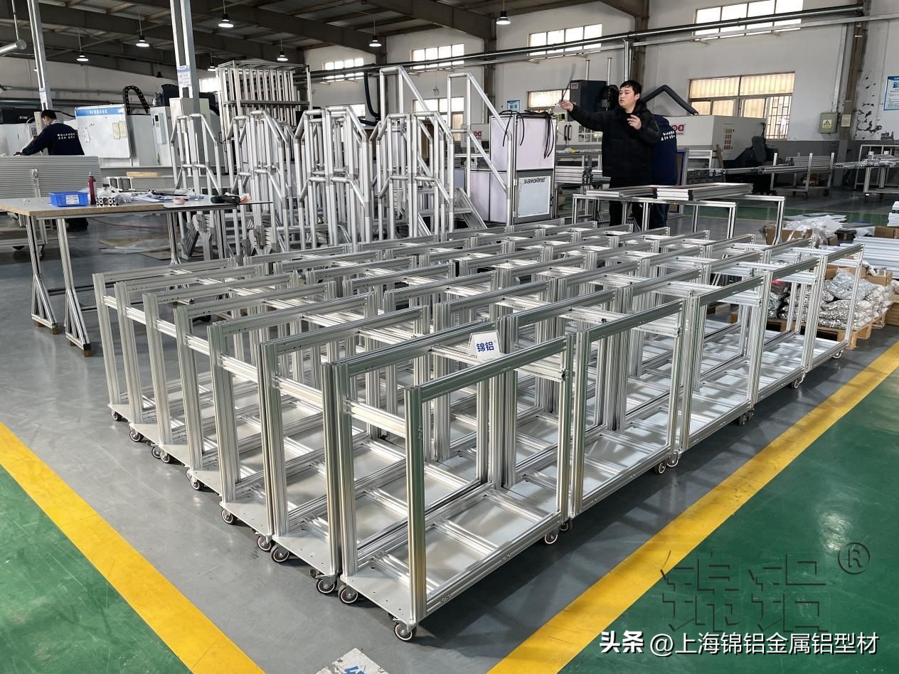 Diversified connection methods of 40 aluminum profiles: creating ...