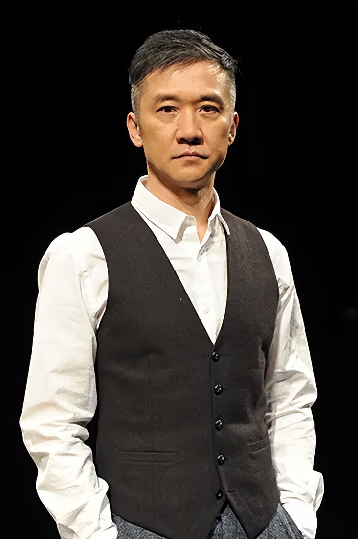 Huang Zhizhong and He Yin have been divorced for 11 years, and their ...