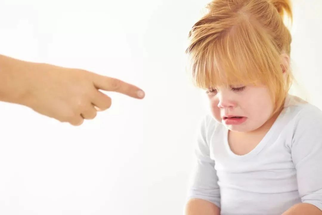 Children's rebellious behavior is often "taught" by their parents - iNEWS