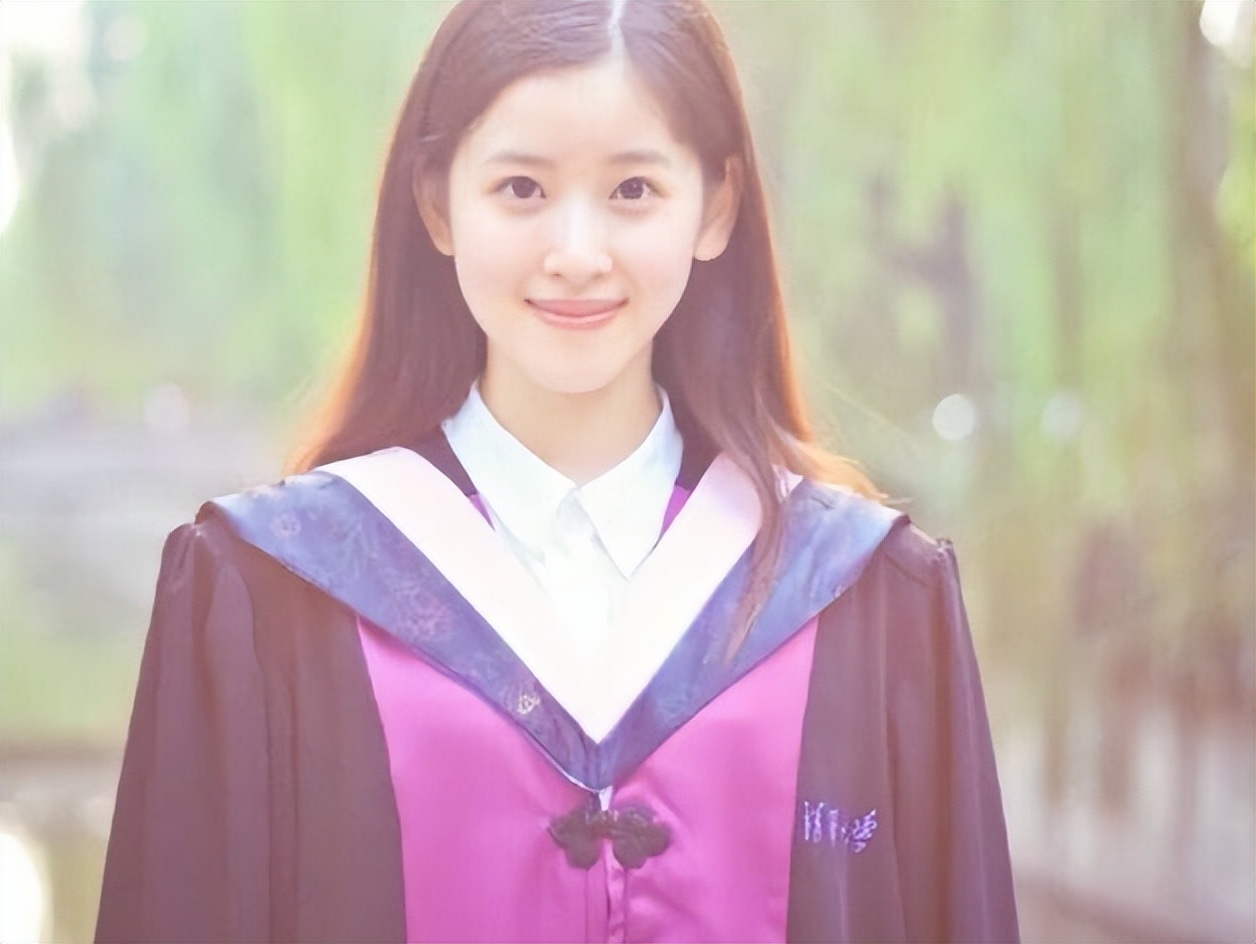 Big melon! Wang Sicong mocked Zhang Zetian: She is a "second-generation sleeper" who has lost ...