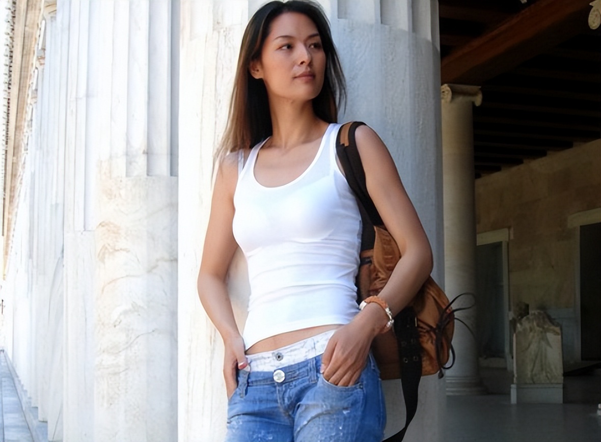 How sober is the supermodel Ma Yanli? After the divorce, he worked hard ...