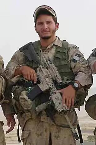 "The world's top sniper" Wali has gone to Ukraine to fight - iNEWS