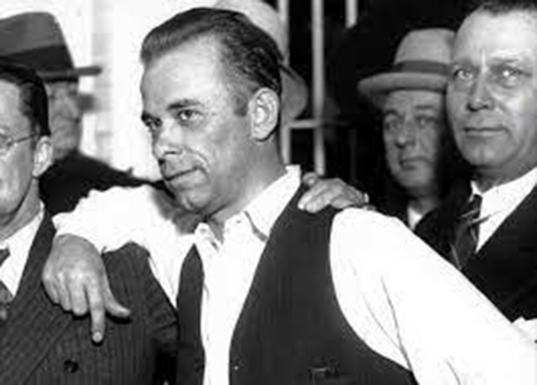 People born without fingerprints, don't worry about leaving evidence ...