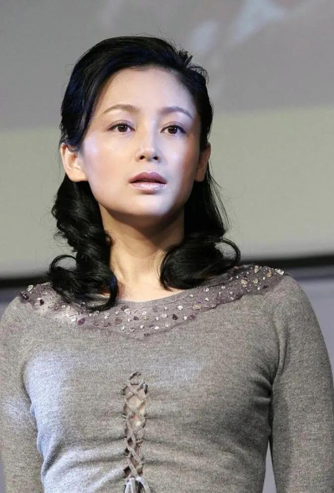 Chen Hong nostalgic photo 6 - iNEWS