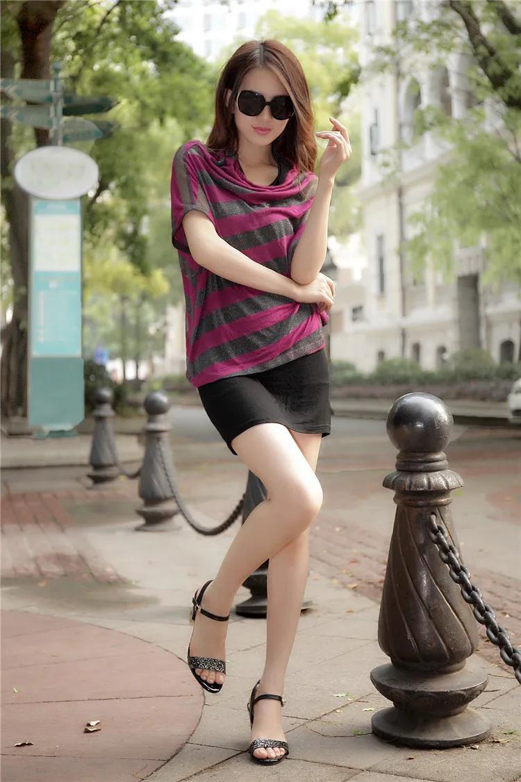 Demure is like a flower shining in the water---cute girl wearing ...