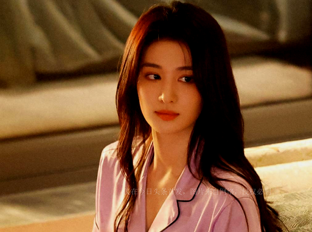 Wang Churan's past experience has been controversial. He wore a swimsuit in a beauty pageant at ...