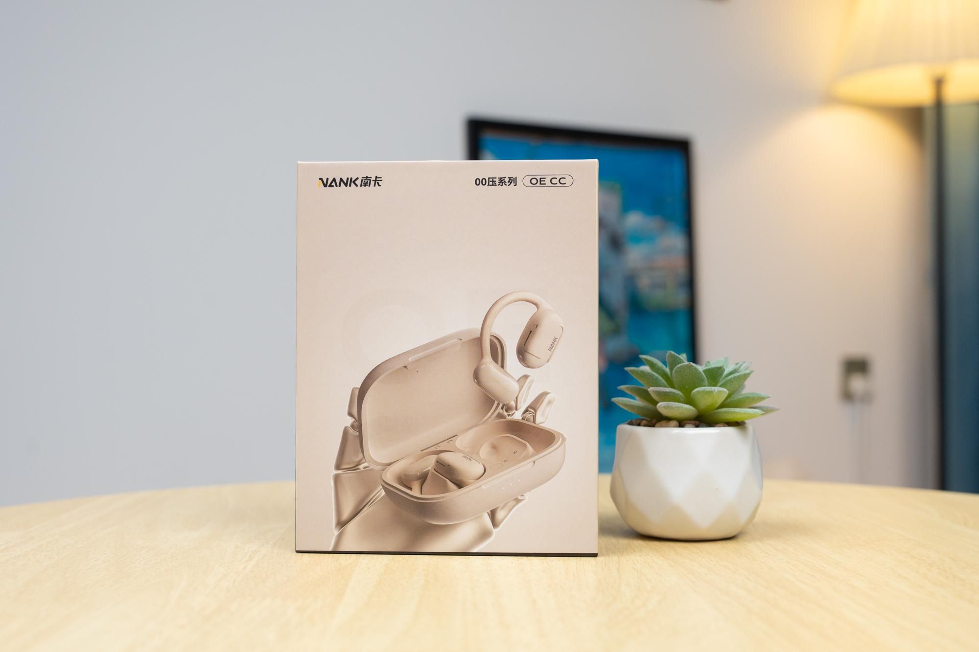 The top Bluetooth headset with zero-pressure wearing and superior sound ...