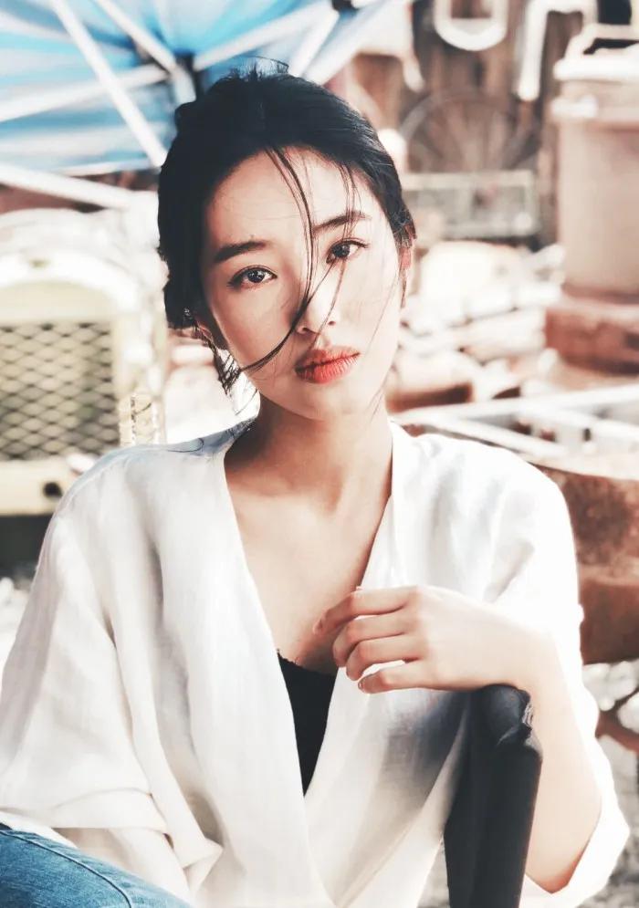 Yang Caiyu's beautiful pictures - iNEWS