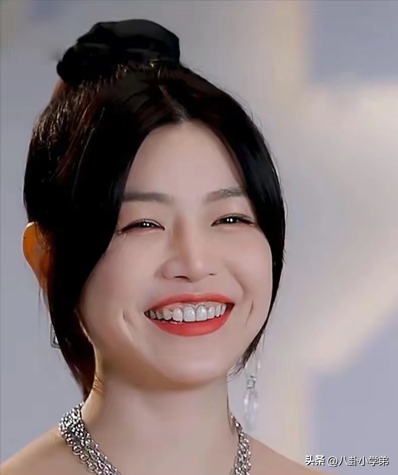 In the entertainment industry, each person has a pair of porcelain ...