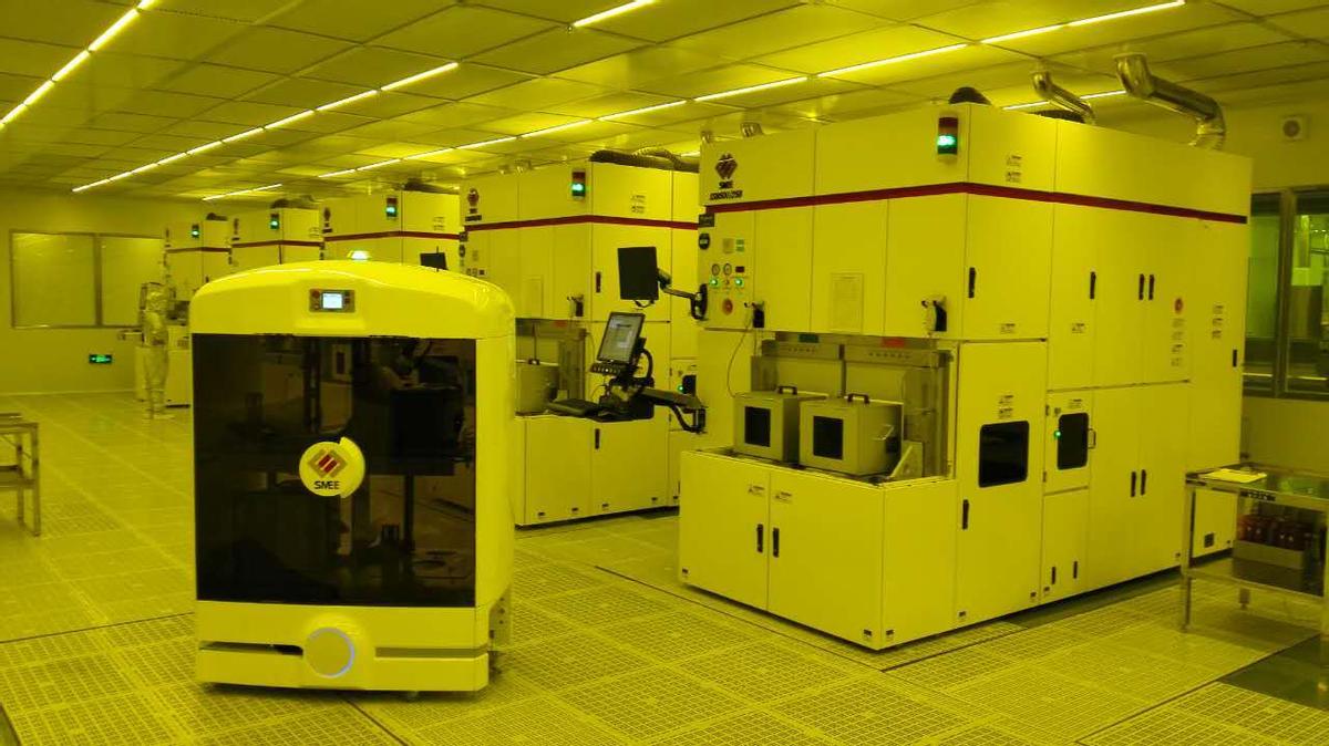 Despite being besieged by thousands of siege, made in China can come ...