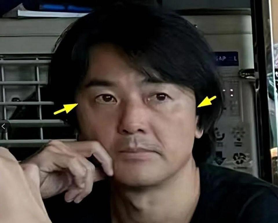 A billionaire passerby transforms! Ekin Cheng crosses two countries for ...