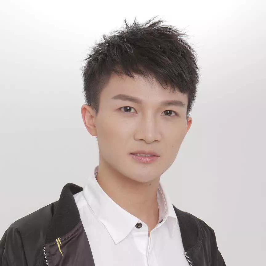 Treasure singer Zhou Shen - iNEWS