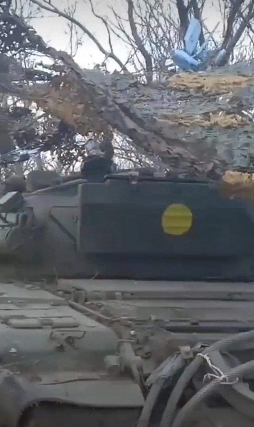 The "Lancet" attack did not destroy the T-64BV tank. In the future, we ...