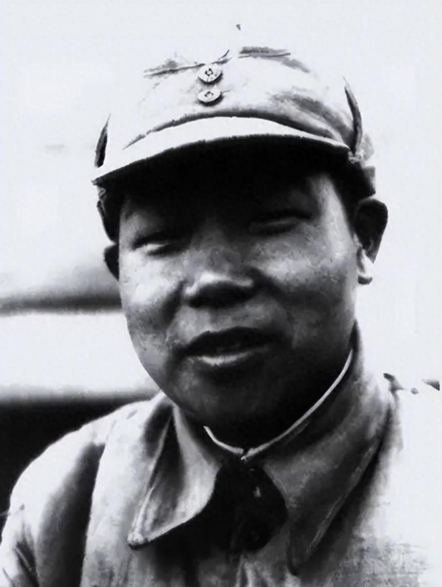 He used to be Xu Shiyou's superior, but he was only awarded the title ...