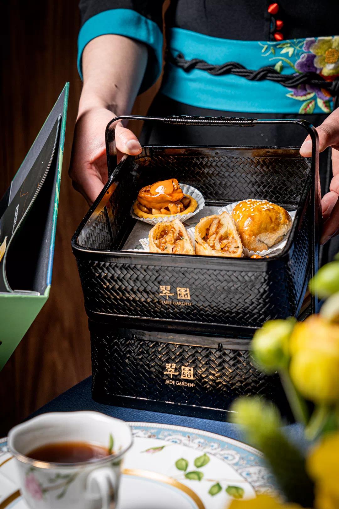 Maxim's Group's Jade Garden and Chachaju jointly launched their first ...