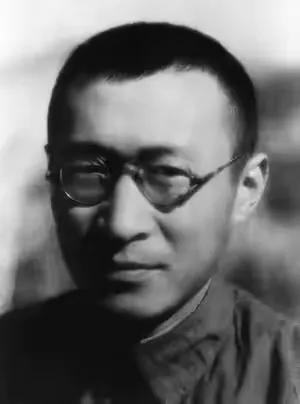 At the Zunyi Conference, Bo Gu refused to admit his mistake, and Wang ...