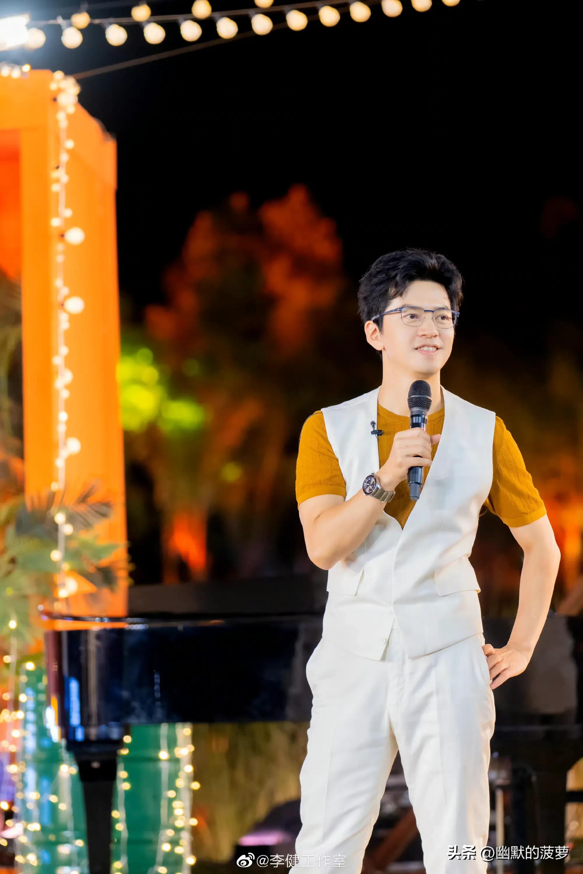 Li Jian CCTV summer song meeting photo - iNEWS