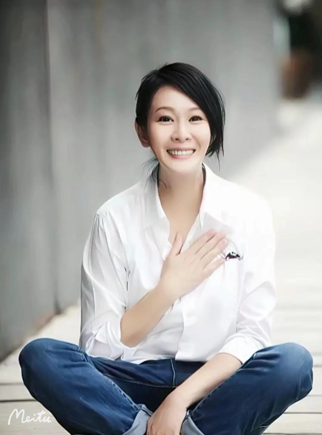 Brother Long's Star Atlas: Liu Ruoying - iMedia