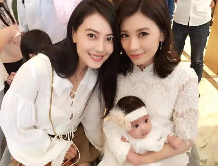 Zhou Zhiruo and Zhao Min in "Yi Tian Tu Long Ji" are now the most beautiful girlfriends in the ...