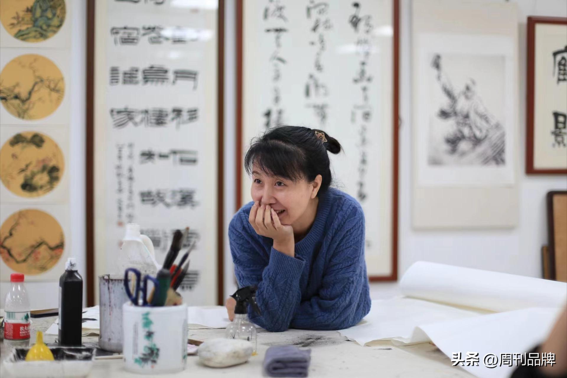 Li Suping: The pen and ink are elegant and artistic, and the green ...