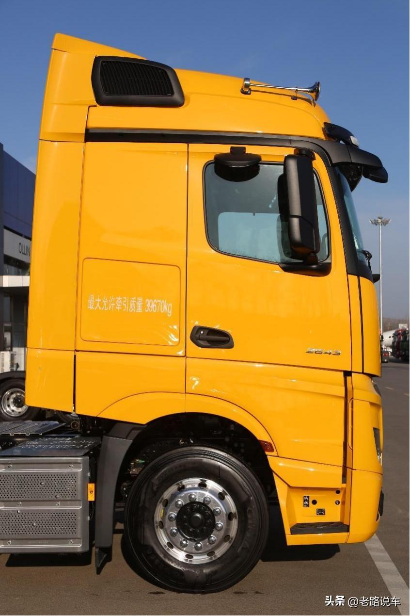 Full-scenario logistics upgrade selection Detailed shot of China-made ...