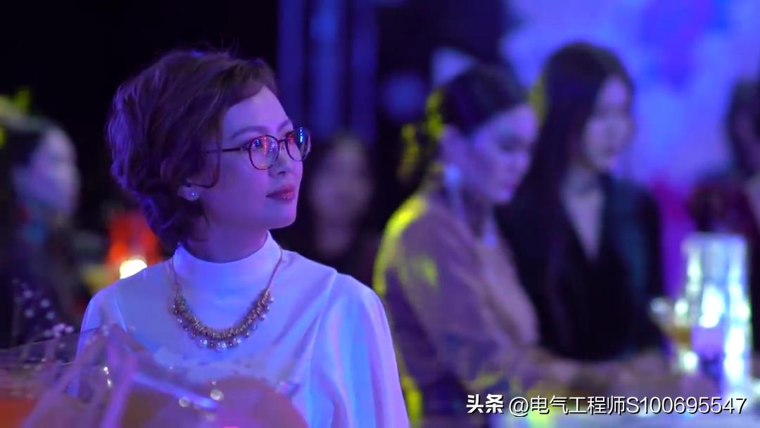 The Mongolian actresses were moved to tears after hearing her singing ...