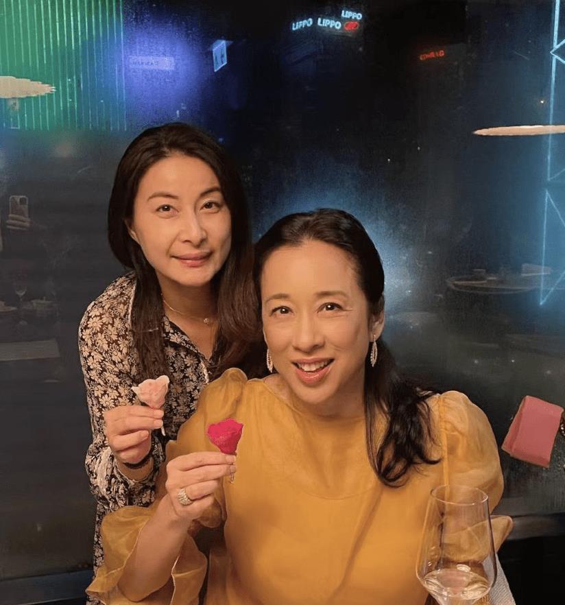 The three brothers Huo Qigang presented a birthday surprise to their ...