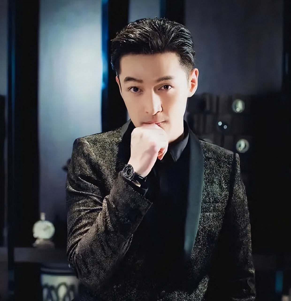 Hu Ge's wife is a schoolmaster, loves cats in life, registered marriage ...