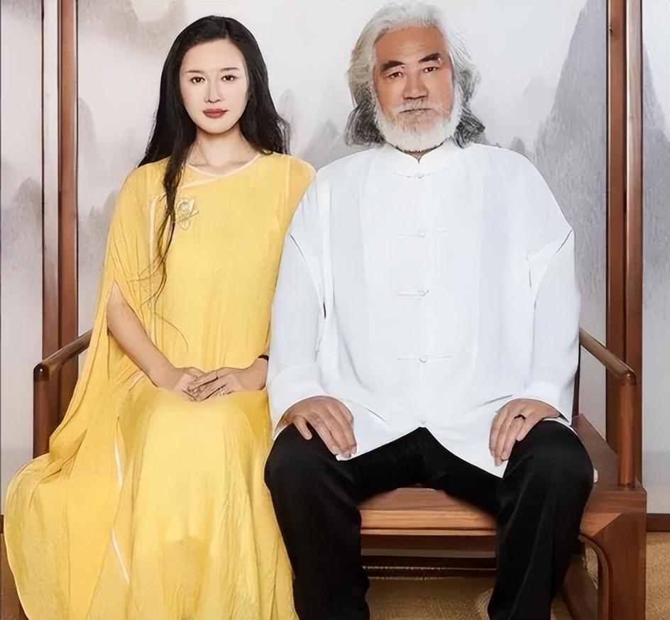 72-year-old Zhang Jizhong let go of his mouth for the first time ...