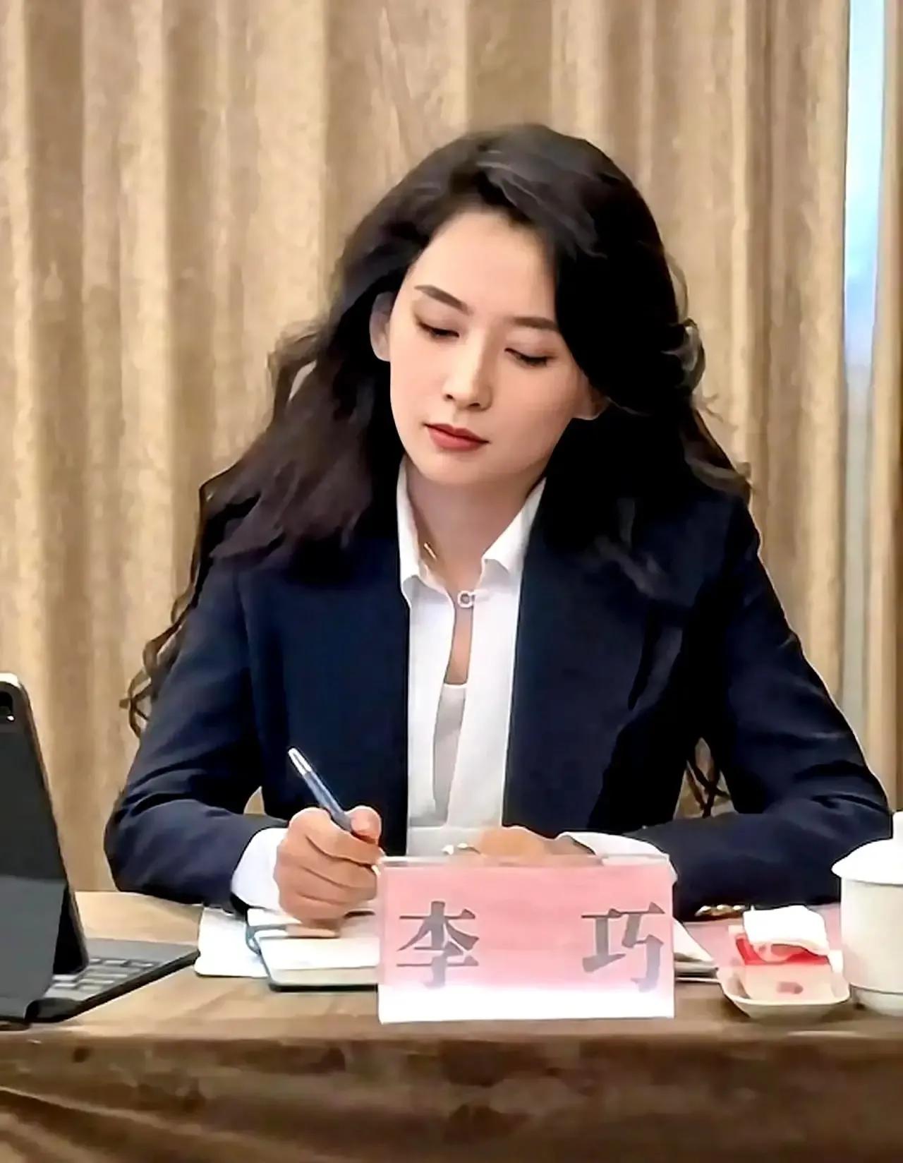 Meet "Li Fuzhen" sister in Urumqi, Xinjiang, she is beautiful and ...