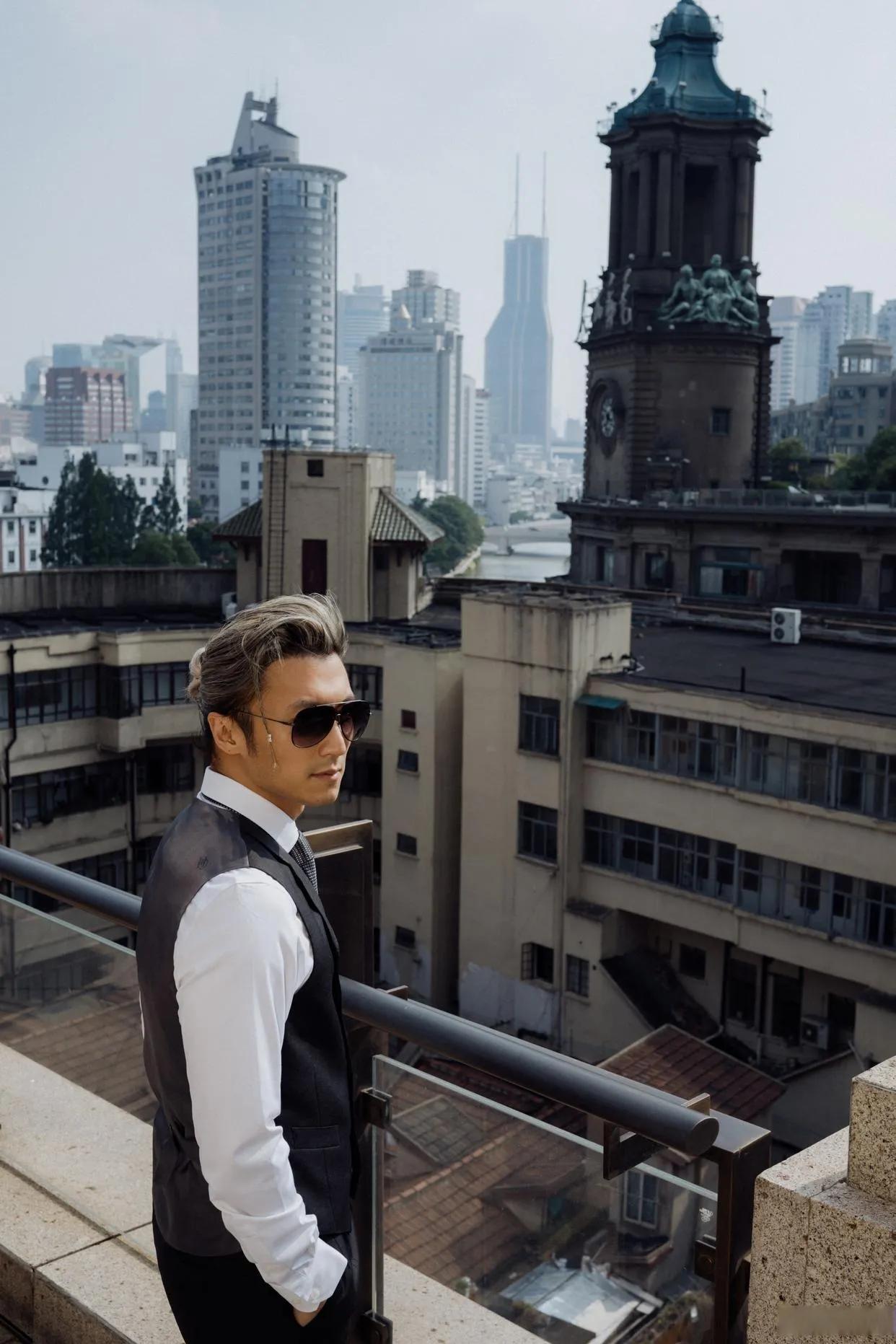 The Happy Life of Handsome Nicholas Tse - iNEWS