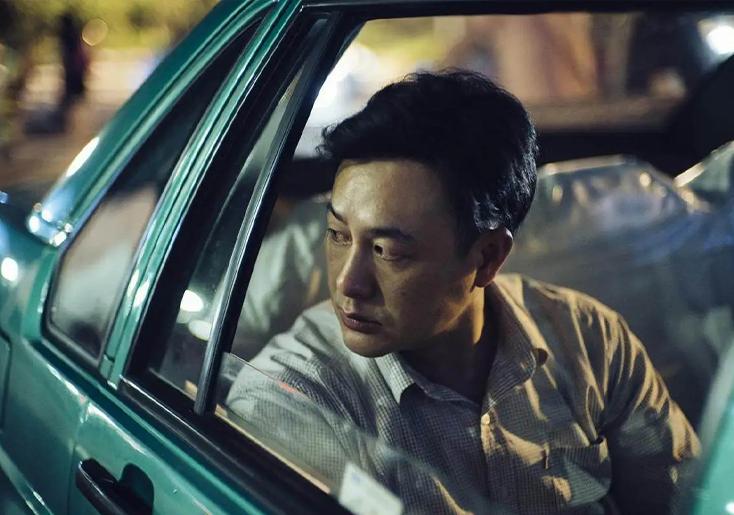 He is the poorest actor, with an annual income of less than 20,000 yuan ...