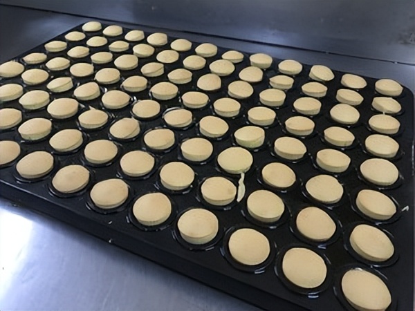 Mini Trumpet Cake Recipe and Detailed Practice - iMedia