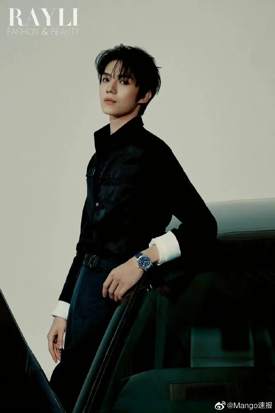 2.11 Picture: Huang Minghao, Jing Boran, Luo Yizhou, Ding Chengxin, Sun ...