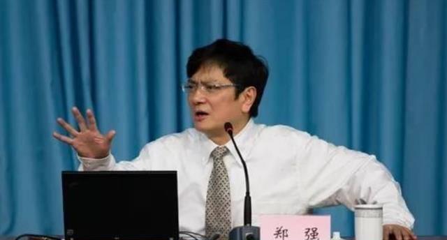 Professor Zheng Qiang: Generally speaking, ancestral graves cannot be ...