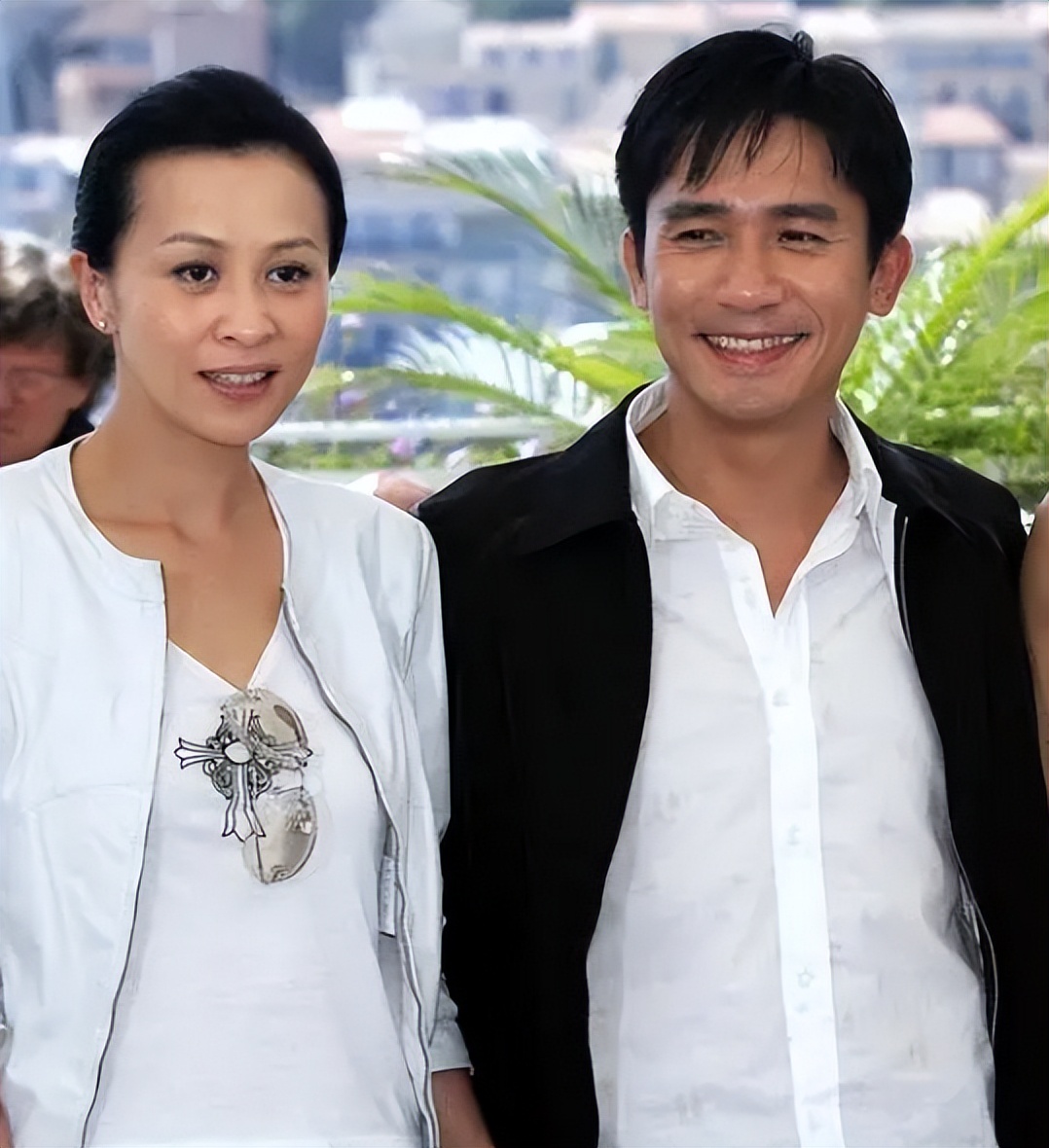 Carina Lau thanked Edison Chen for her beautiful photos, with a funny ...